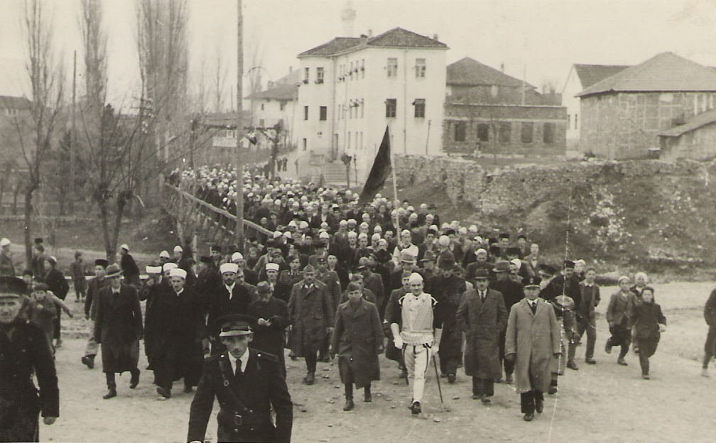 Nën Radar: Kujtimet e Luftës së Dytë Botërore – Oral History Kosovo